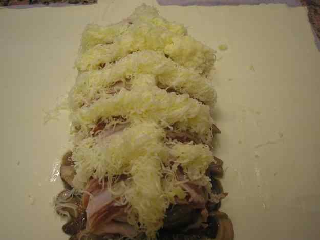 LLOM DOS COLORS AMB PASTA FULLADA | Celler-Adocse